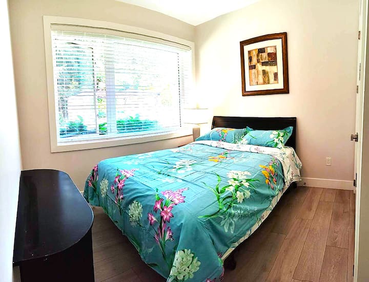 Downtown Replacement $300/week - West Vancouver