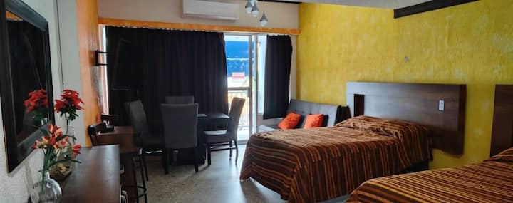 Vista Frontal Condominio Torres Gemelas - Acapulco