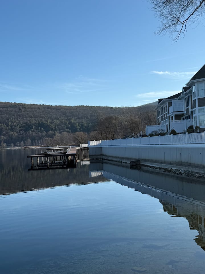 Private Forest View Suite: Deer&scenic Lake Views - Hammondsport, NY