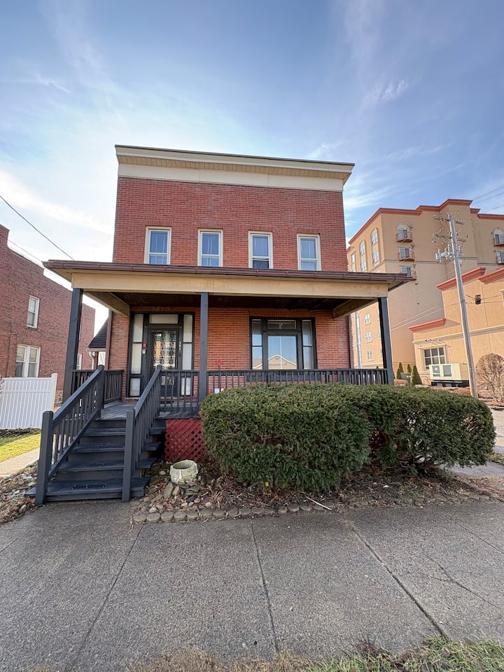 Groundhog Day Get Away! - Punxsutawney, PA