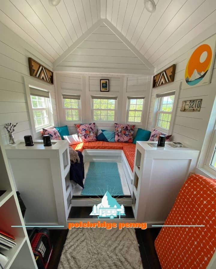 Rustic-modern Tiny House W/ Firepit & Sky Views - Montana