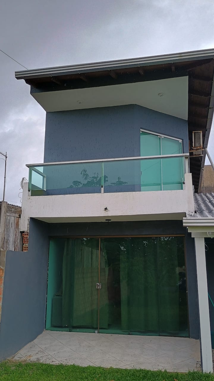 Sobrado Com Pátio Fechado. Próx Ao Centro E Praia - Arroio do Sal