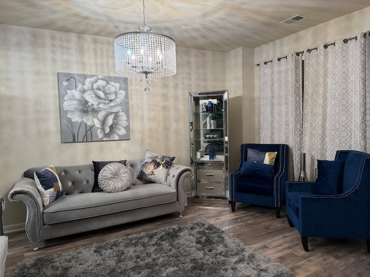 Luxury Retreat In Atlanta - Conyers, GA