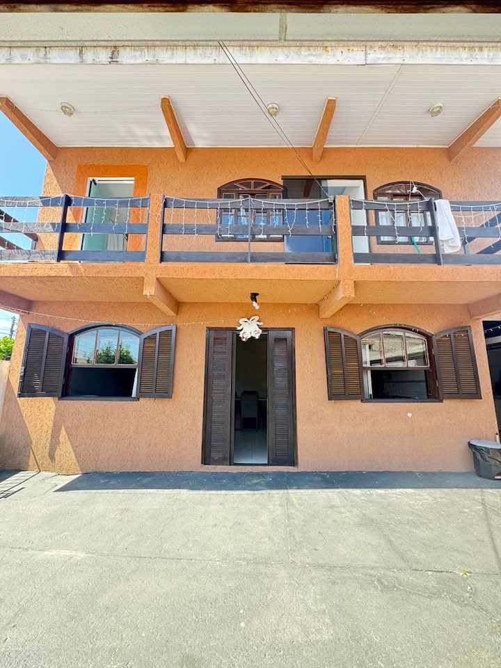 Sobrado Em Caiobá - Matinhos