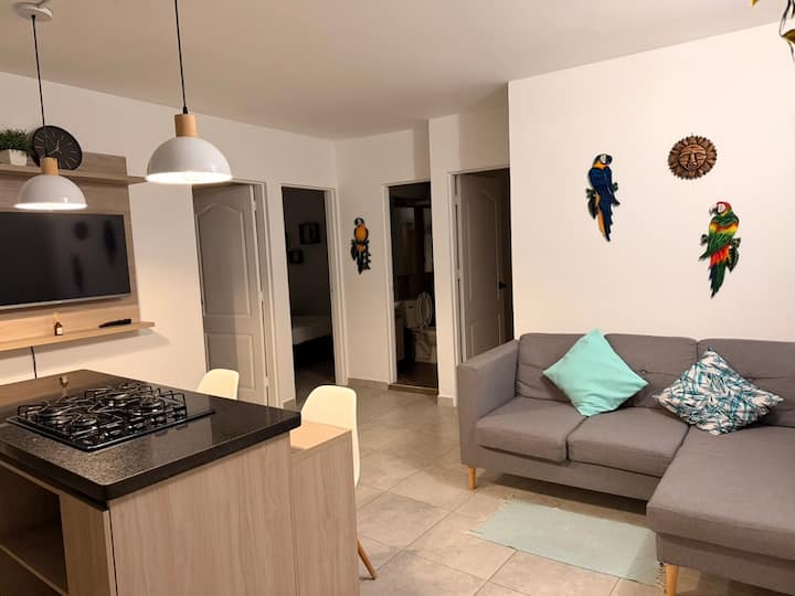 Casita Plazoleta · Vista · Calle De Las Sombrillas - Guatape