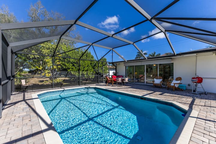 Private Pool Paradise|sleeps 10|walk 2 Westin Shop - Cape Coral, FL