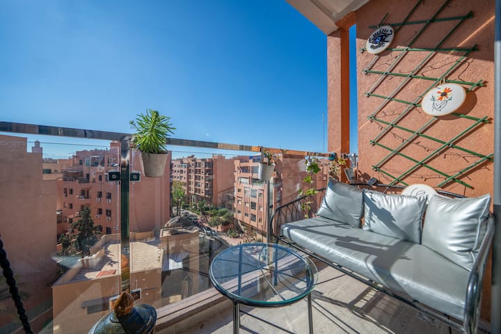 Appart Moderne Et Calme Avec Terrasse- Cœur Guéliz - Marrakech