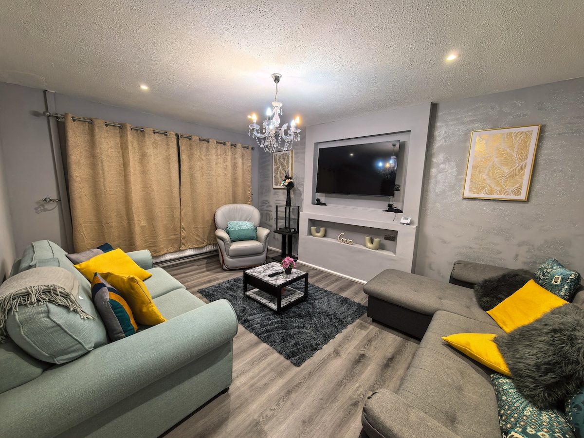 Séjours d'affaires à Manchester City M11 3BU - Maisons à louer à Grand ...