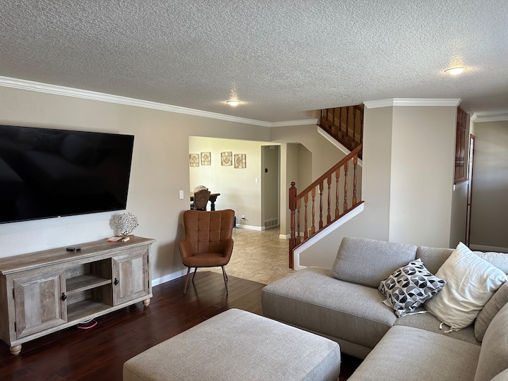 Bengal Den | Campus Living + Pool Coming June 26’ - Pocatello, ID