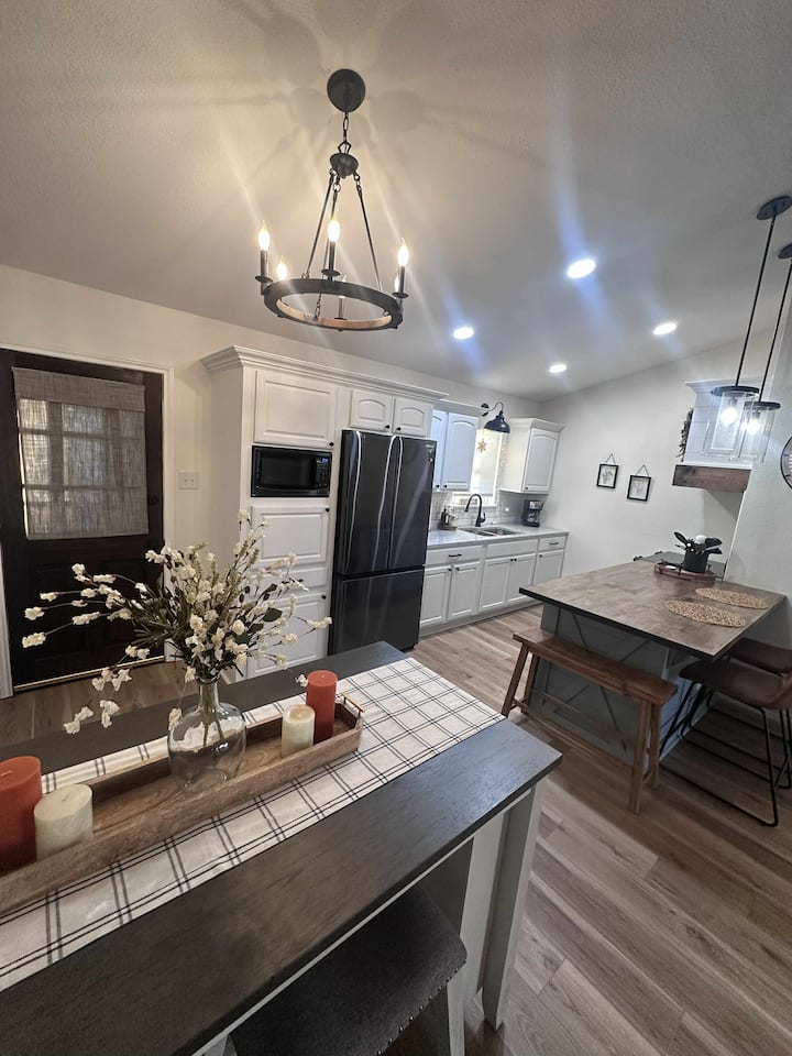 3-bedroom Home -3 Mins From Stargate - Abilene, TX