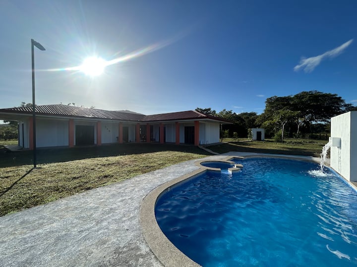 Ideal Para Vacacionar Con La Famili -