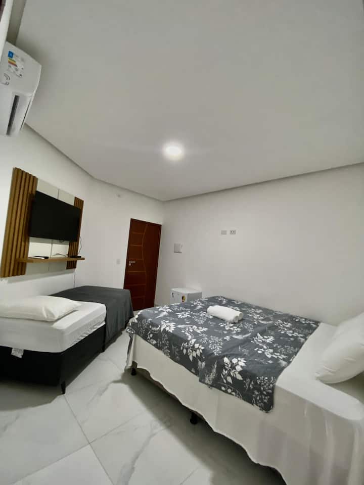 Suíte Em Maragogi-al, Localizada A 300 M Da Praia. - Maragogi