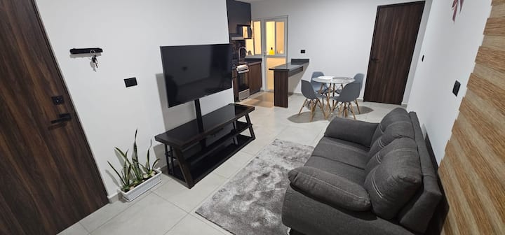Departamento Nuevo En Planta Baja Céntrico En Qro. - Santiago de Querétaro