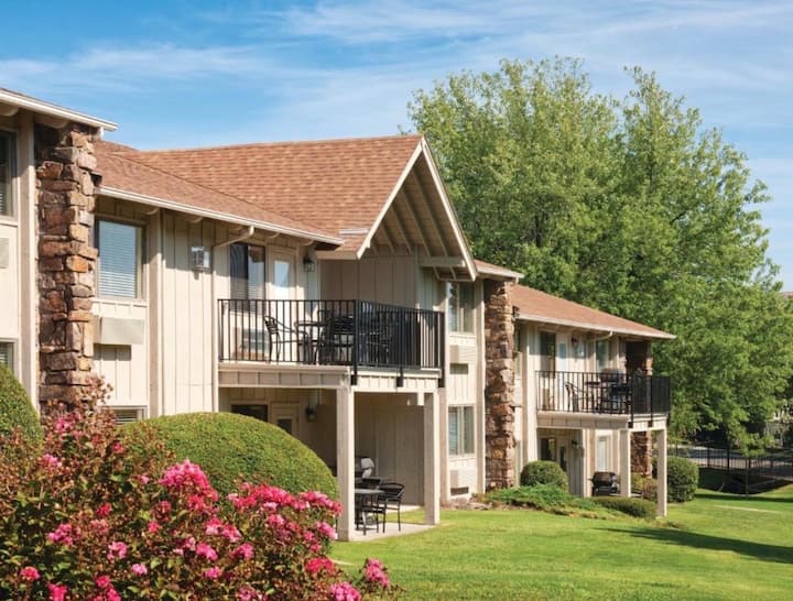 2bd/2ba At Grand Lake - Grove