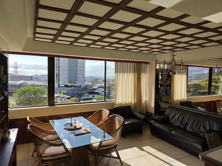 Apartamento En El Estoril - San José