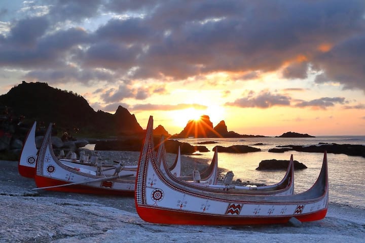 Lanyu Coconut Oil E-travel ~ Happy Little Inn. - Orchid Island