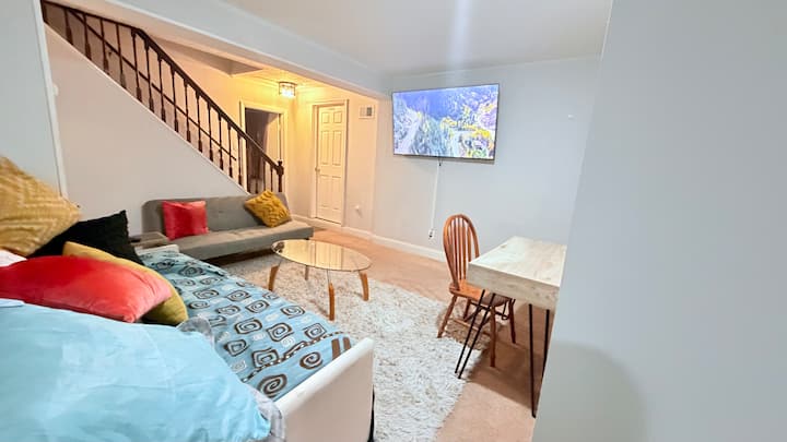 Cozy 3bed /3 Bath Basement Apartment - Rockville, MD