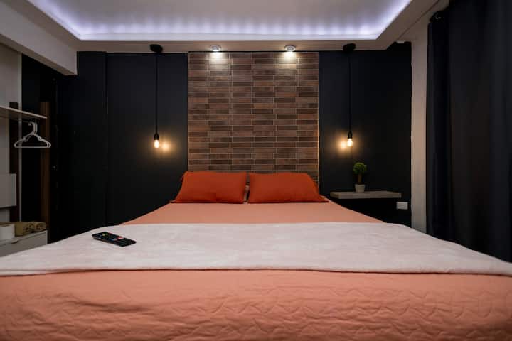 Suite #2 Moderna Para 2, Jardín, Nivel 1. - Guatemala