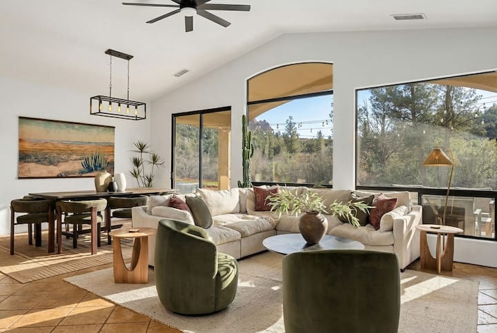 Red Rock Desert View + Hot Tub | Trail & Game Room - Sedona, AZ