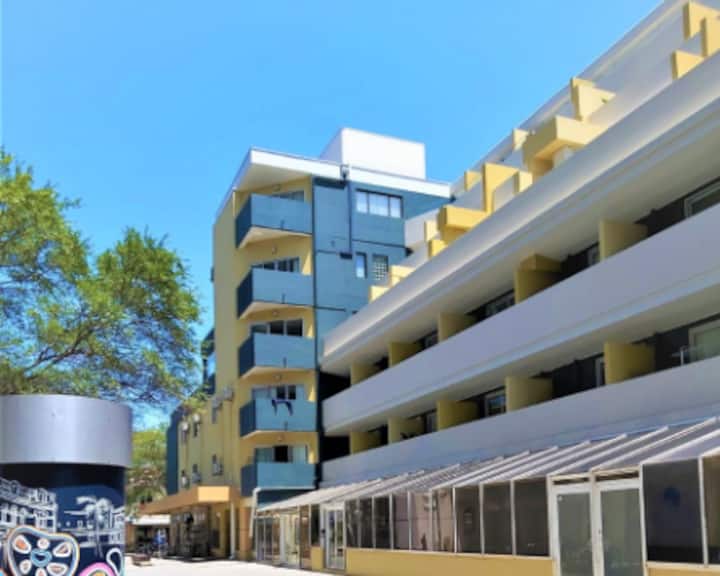 Resort Style Studio -Large Terrace - Manly