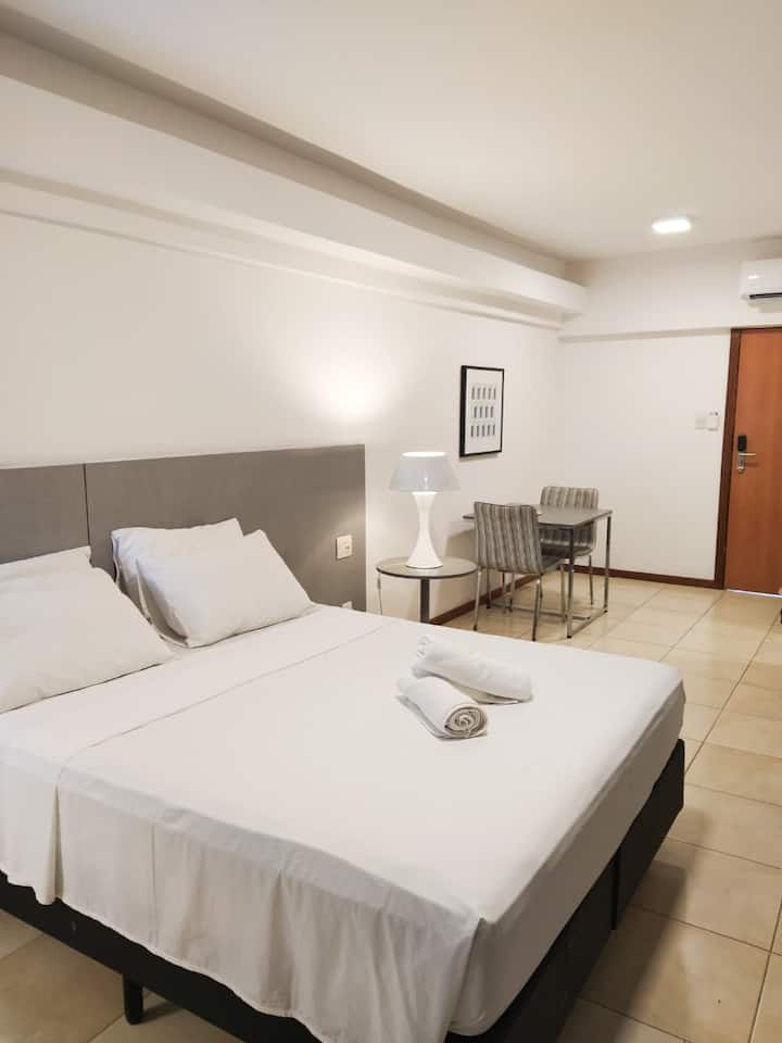 Flat Com Conforto E Localização Perfeita - Feira de Santana