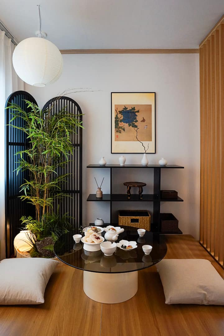 분위기좋고 사진 잘 나오는 숙소 | 셀프 체크인 | 마포역 3분 | 홍대 인접 - Seul