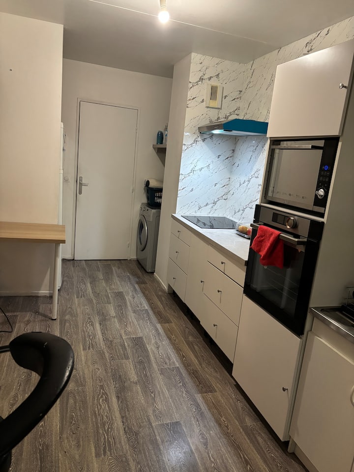 Appartement Studio Situé Au Centre-ville - Montreuil-sur-Mer