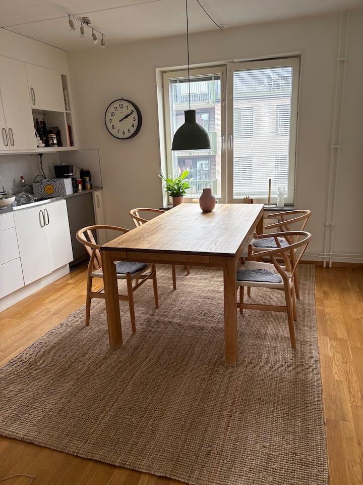 Spacious 3-bedroom Near The Water – Lidingö - Stockholm