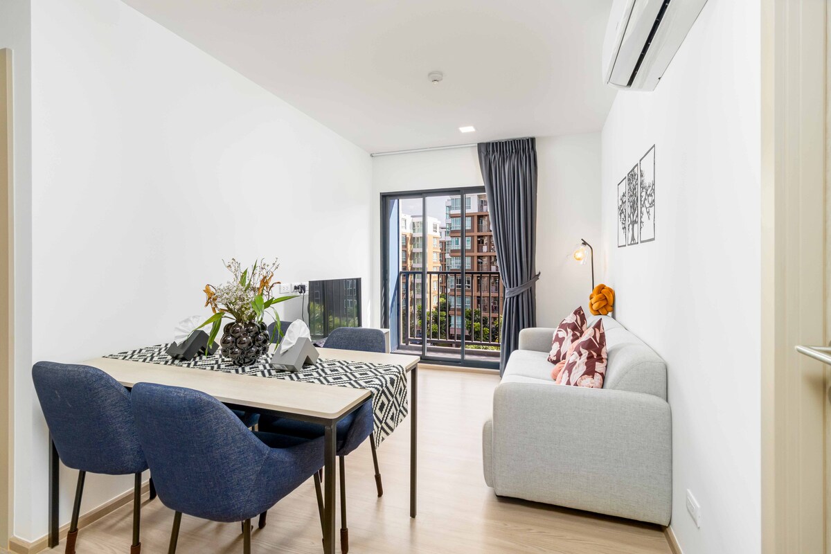 *Chill 2BR Condo with Pool and Full Gym C262 - Flats for Rent in Kathu ...