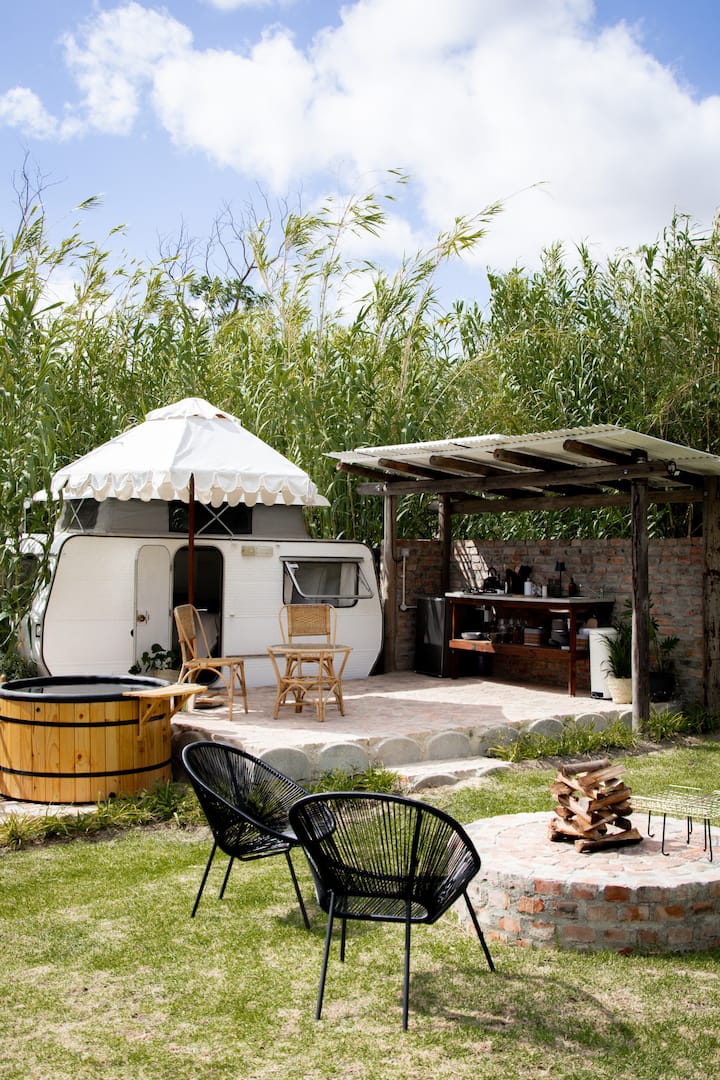 Nelville - Luxury Caravan - 웰링턴