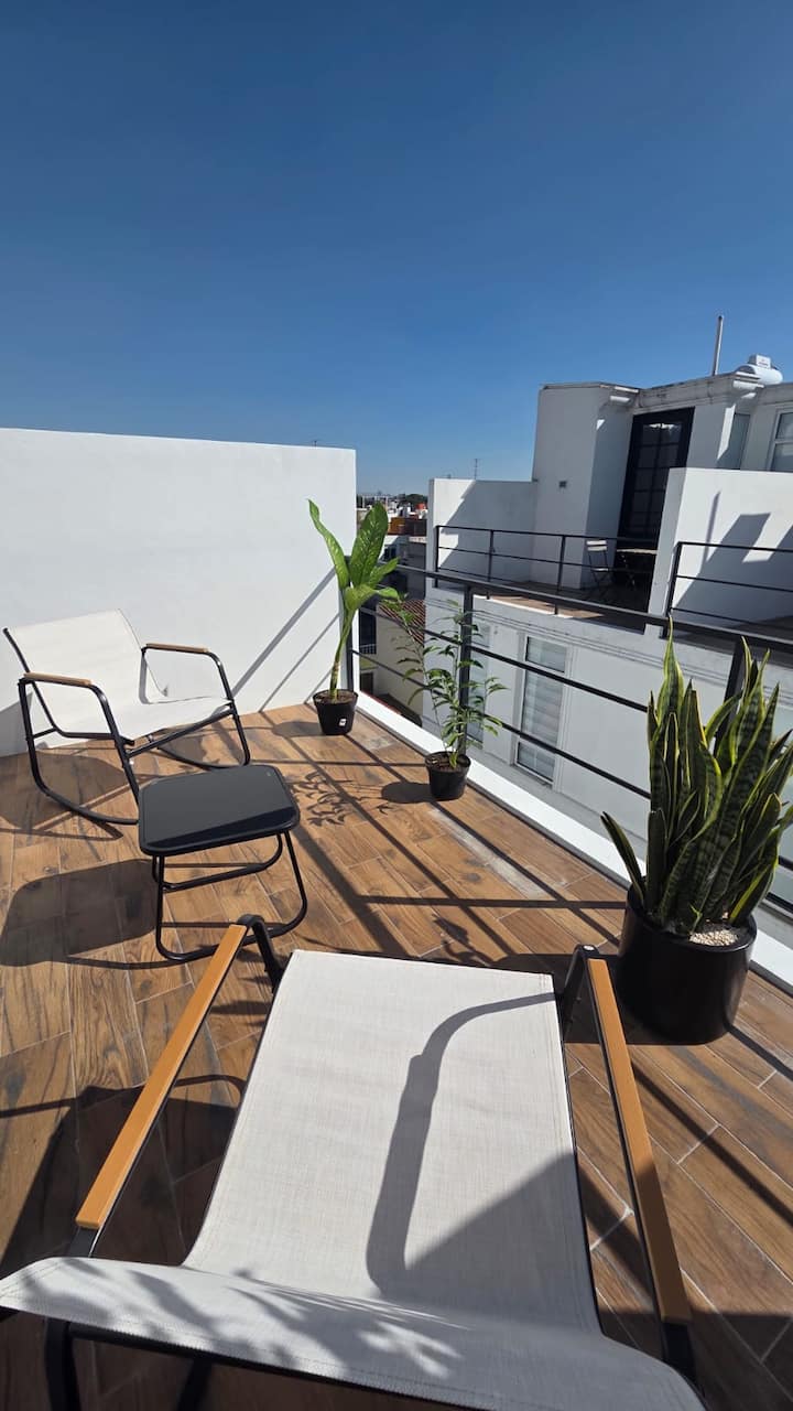 Depa Moderno En Cholula +Terraza + Estacionamiento - Puebla