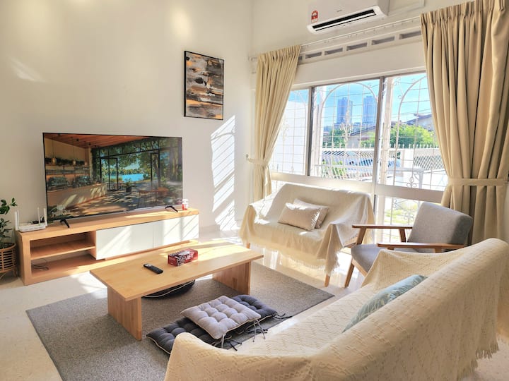 New! Pj Ss2 Landed Home, For Up To 16pax,5bedroom - Kota Damansara