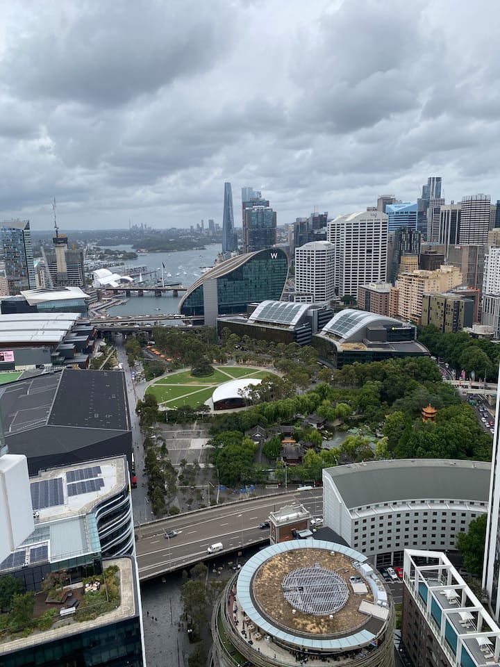 Close To Everything Located In Darling Sq - Surry Hills