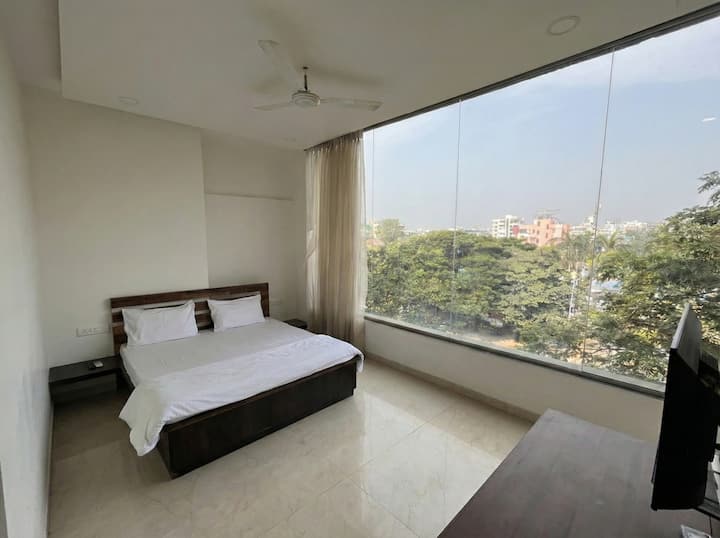 Hotel Golden Leaf - Nagpur