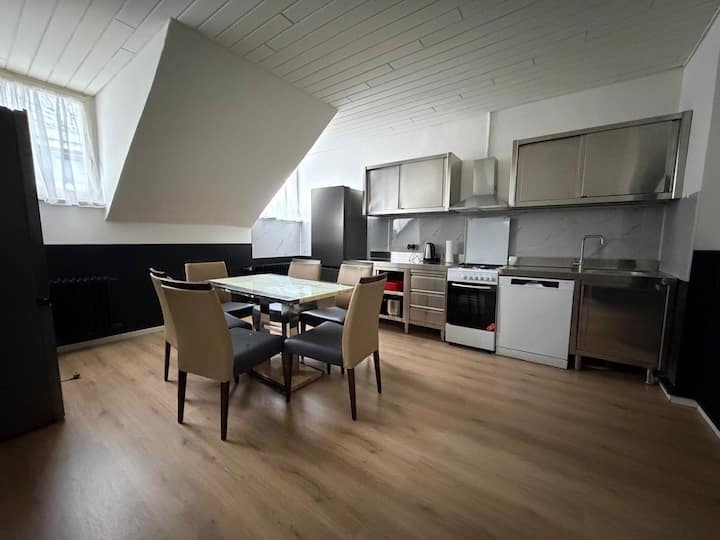 Cici Monteurunterkunft Neuenrade Für 12 Personen - Altena