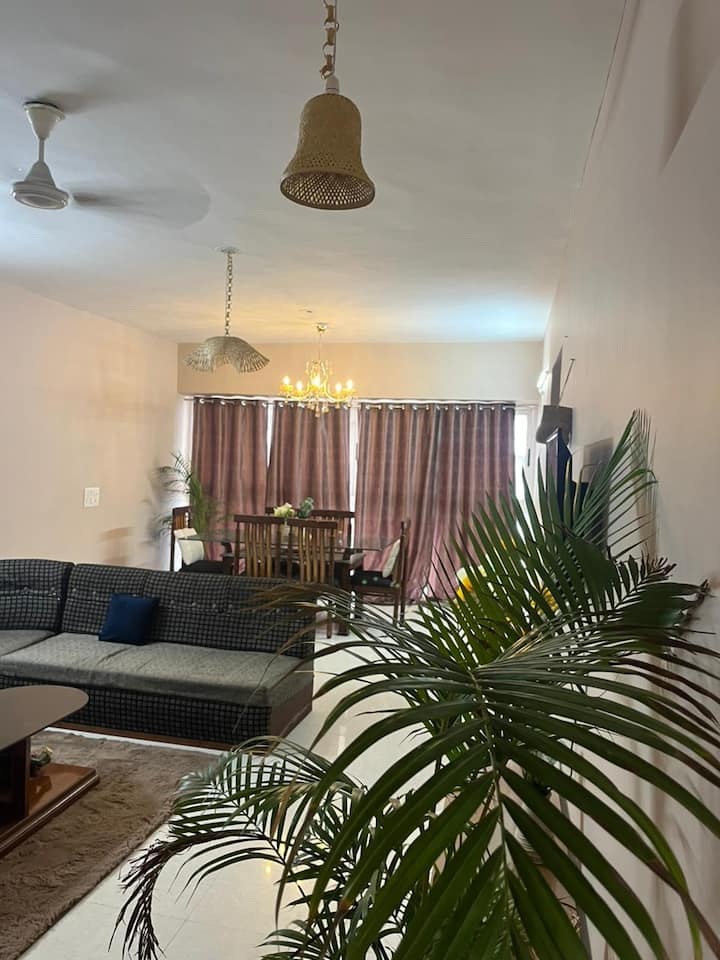 Cozy Spacious 4bhk Flat - 인도르