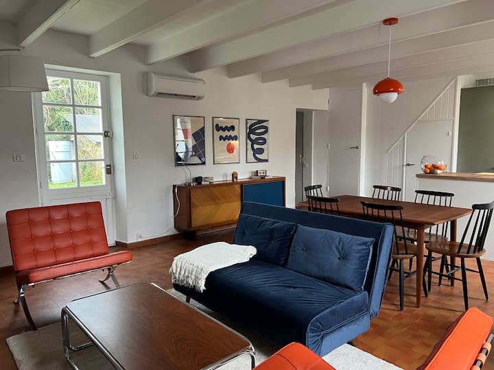 Maison 3 Chambres Avec Jardin Près De La Plage - Sauzon