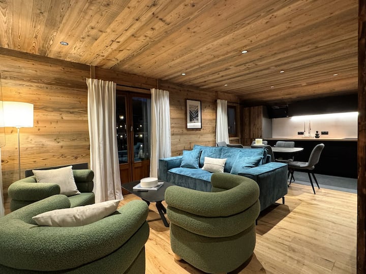Superbe Appartement Rénové Au Cœur Du Village - La Clusaz