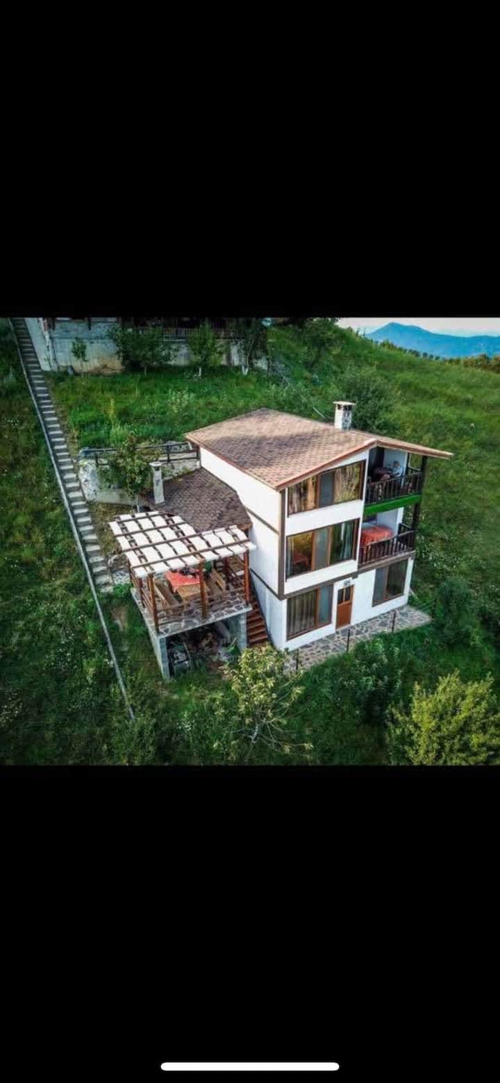 Александрова вила 2 е вашето място за почивка - Maden, Bulgaristan