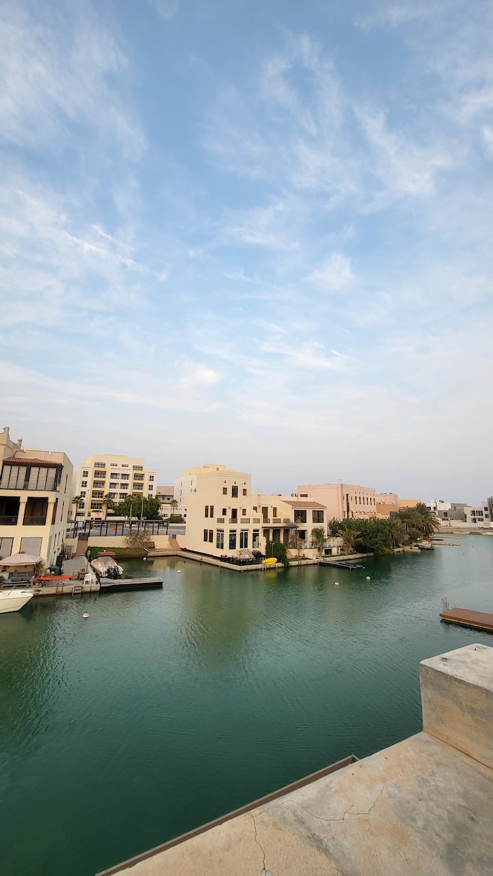 Floating House - Bahrain