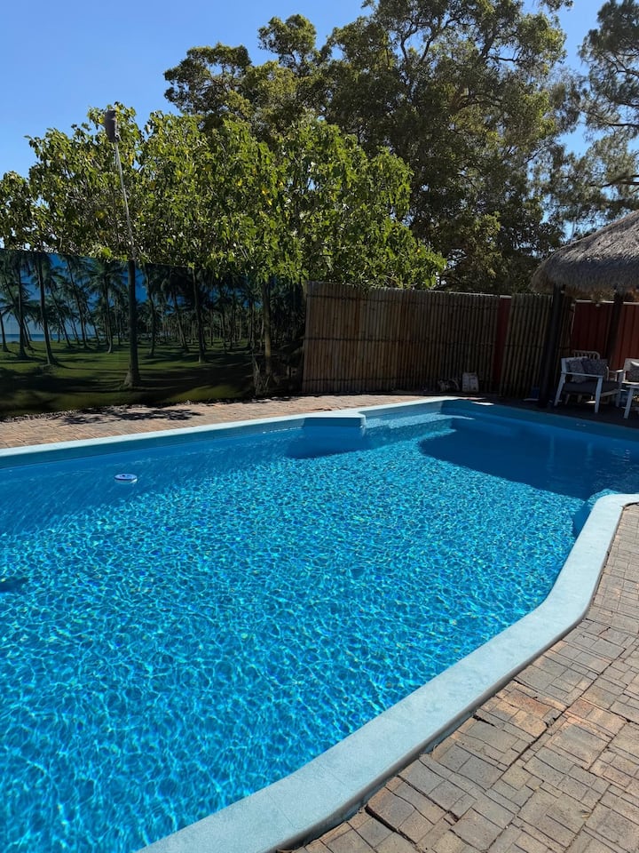 Experience Perth Hills & Swan Valley Wineries - Kalamunda