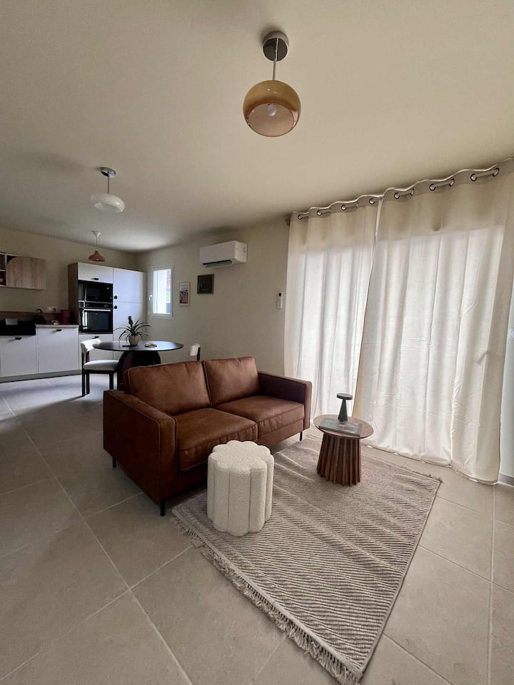 Maison Neuve, Borne éLectrique, Jardin Clos Privé - Digne-les-Bains