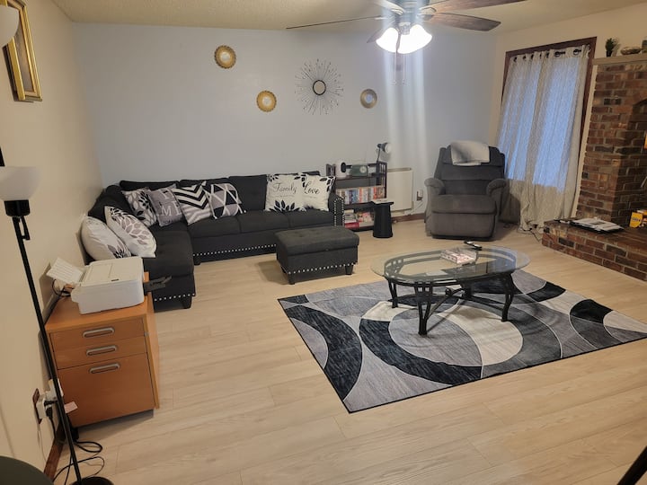 Lilies Nest. - Olympia, WA