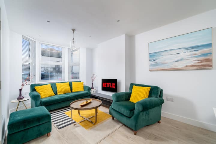 Stylish 4br Victorian Home Near Wanstead Station - Londres