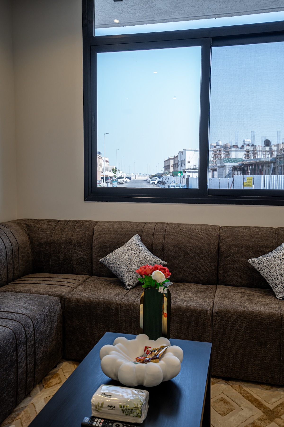 Luxury 1BR | Cozy Apartment Prime Location N01 - Flats for Rent in ...