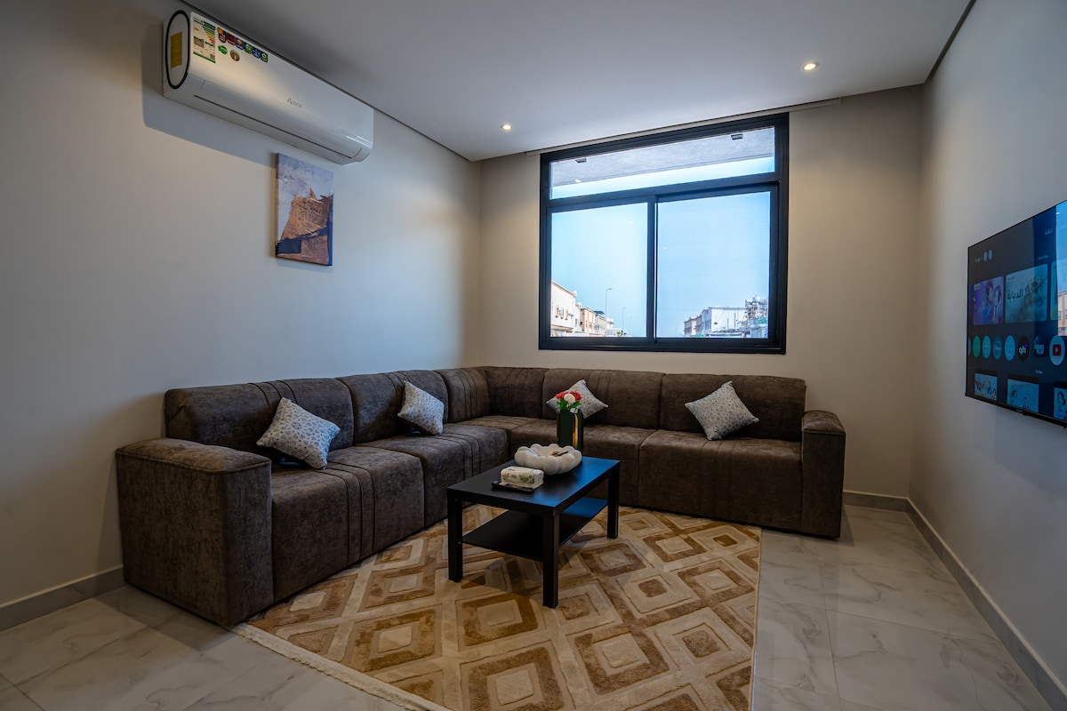 Luxury 1BR | Cozy Apartment Prime Location N01 - Flats for Rent in ...
