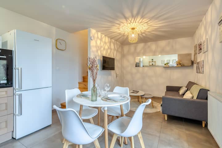 Roseraie - Le Jardin Des Plantes - Rouen