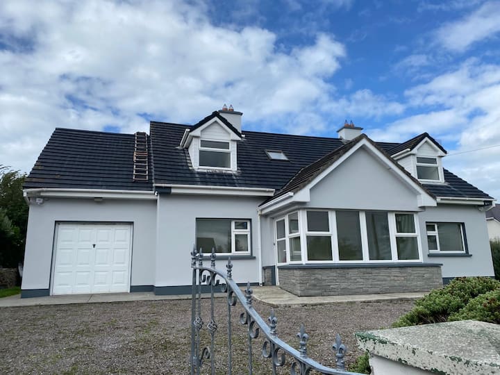 The Willows In Kerry - Wild Atlantic Way - Dingle Peninsula