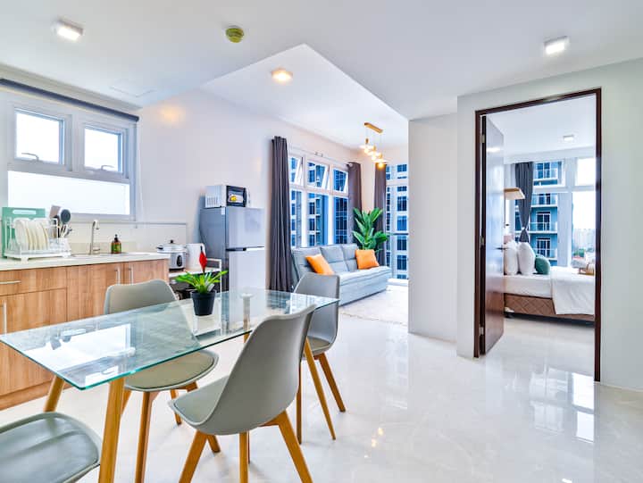 1br 6pax W/ Balcony | Near It Park | Free Pool - Cebu City