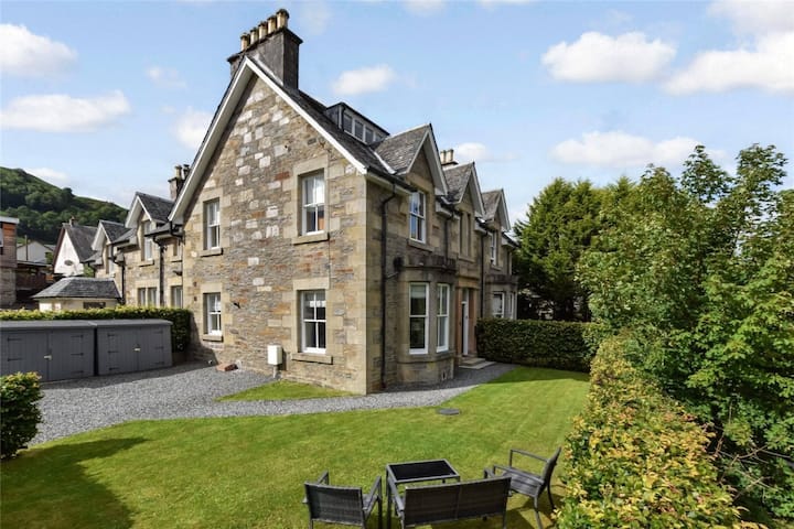 Balmore - 3 Bedroom Townhouse, Heart Of Killin - Killin